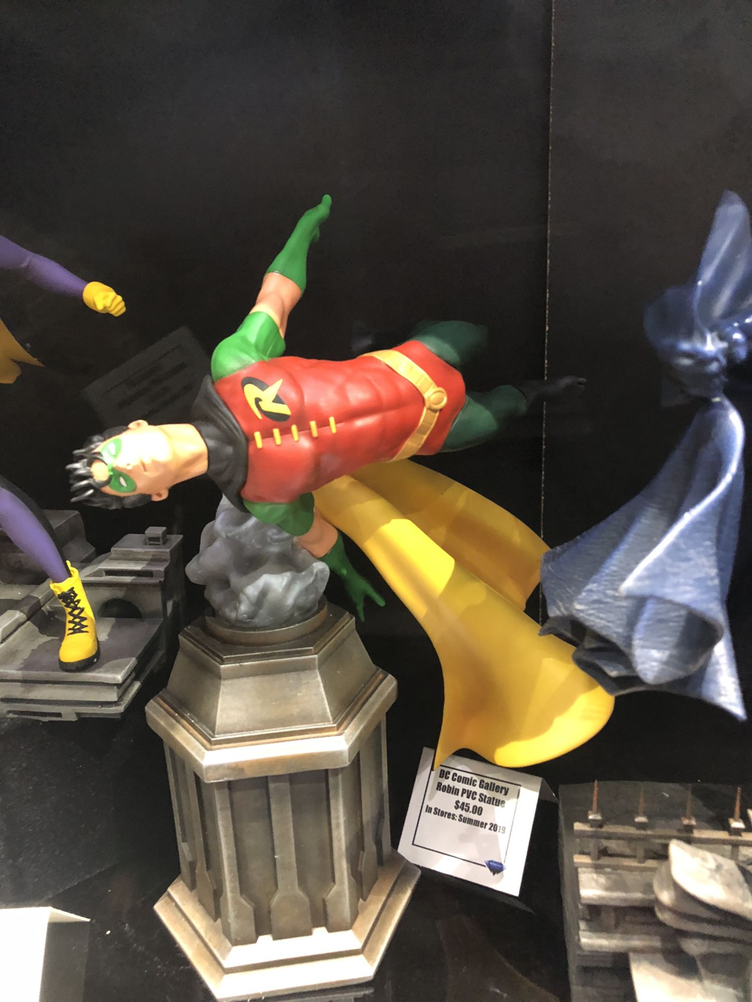Diamond Select DC Comics PVC Statues - Page 22 - Statue Forum